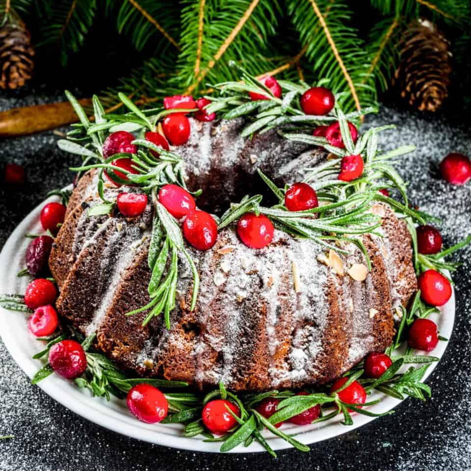 25 Christmas Bundt cake recipes | My Sweet Home Life